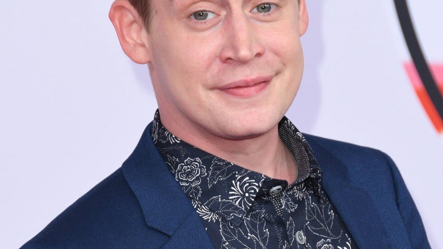 Macaulay Culkin se proměnil v sexy fešáka | Prima Lajk