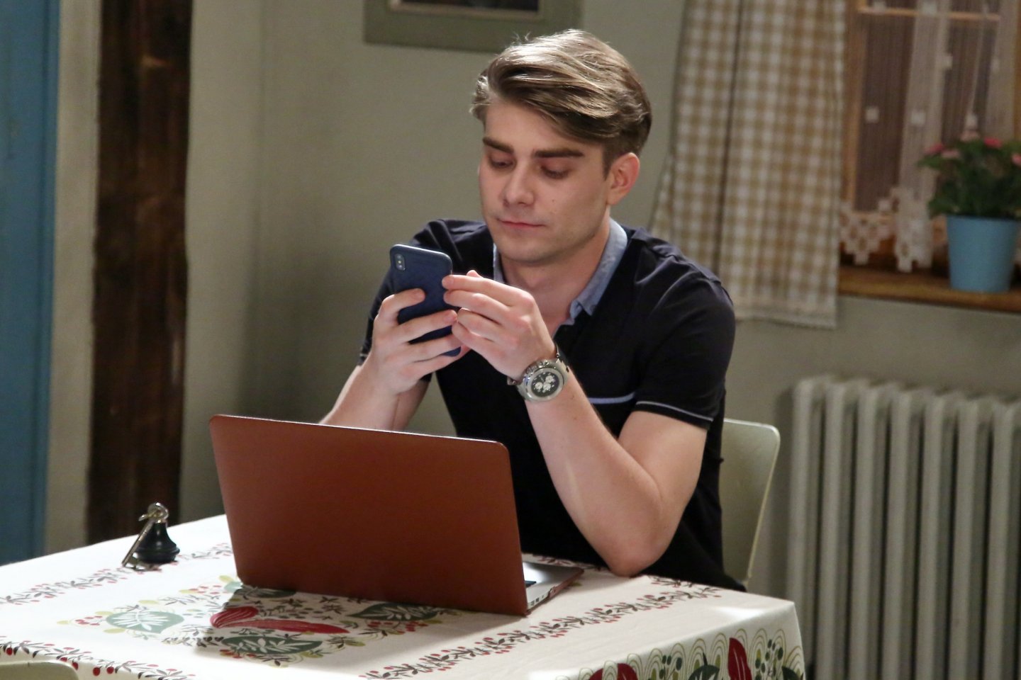 Je Marek Lambora zamilovaný? A co nejšílenějšího udělali herci ze seriálu Slunečná z lásky ...