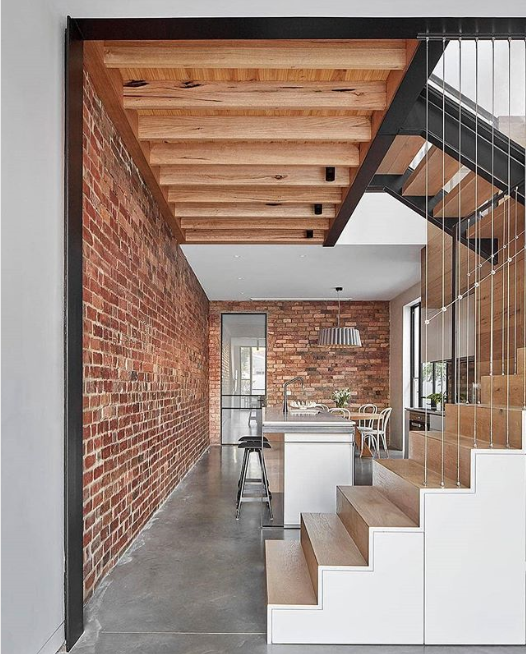 Přiznané cihly v interiéru | Prima Living